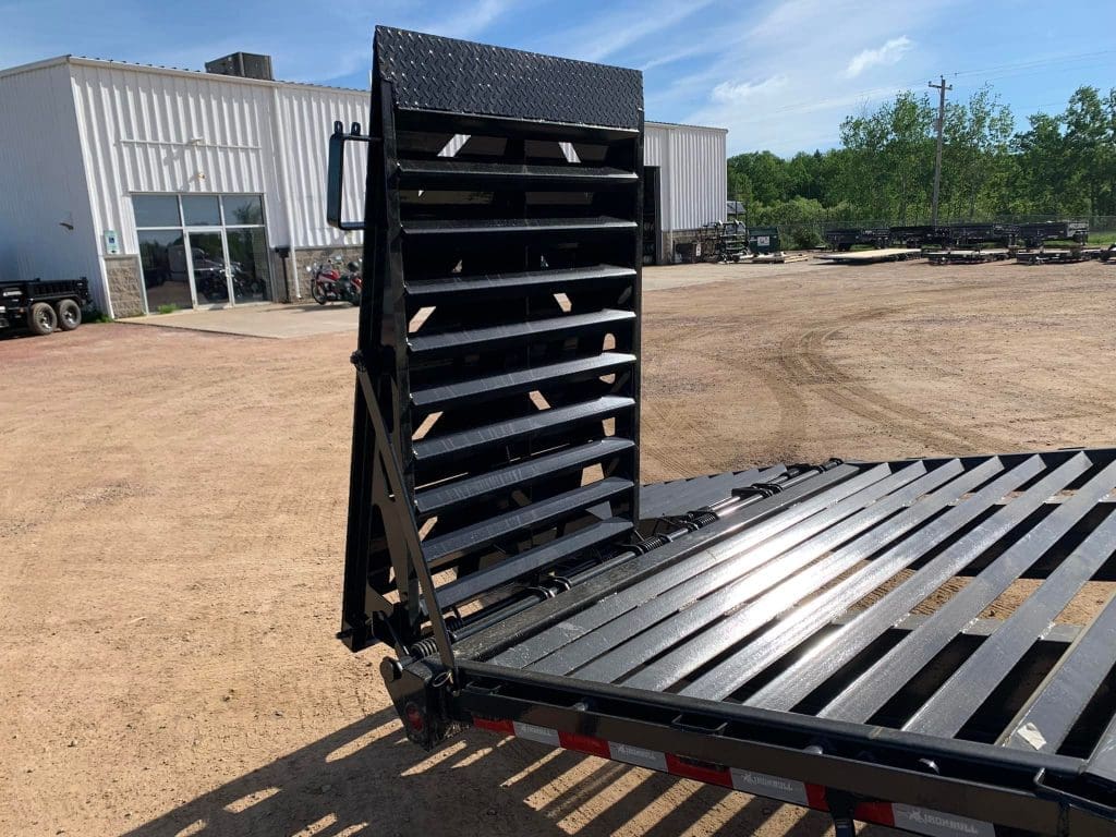 Iron Bull Gooseneck 102x30 Trailer – Shop 2025 Model Now
