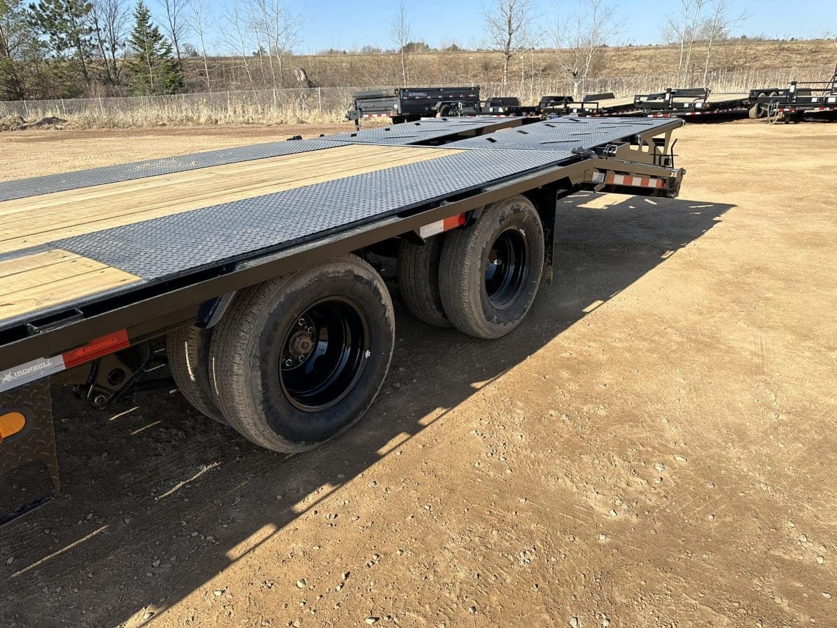 2025 Iron Bull FLP 102x28 22K: Durable Rampage Trailer
